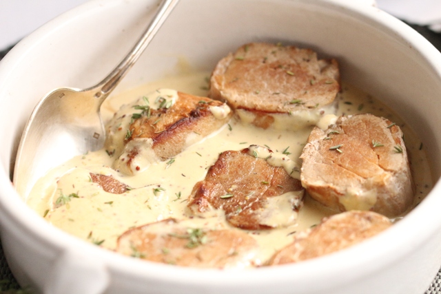 Filet Mignon De Porc à La Moutarde And Au Thym Entre La Poire And Le Fromage